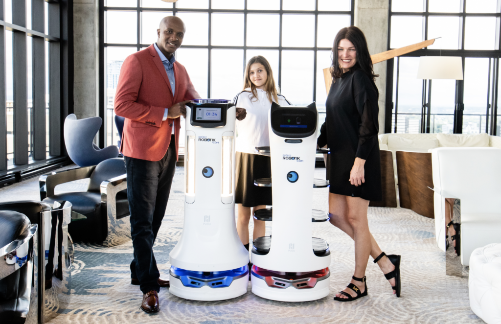 Québec Robotik commercialise des robots au service des entreprises ...