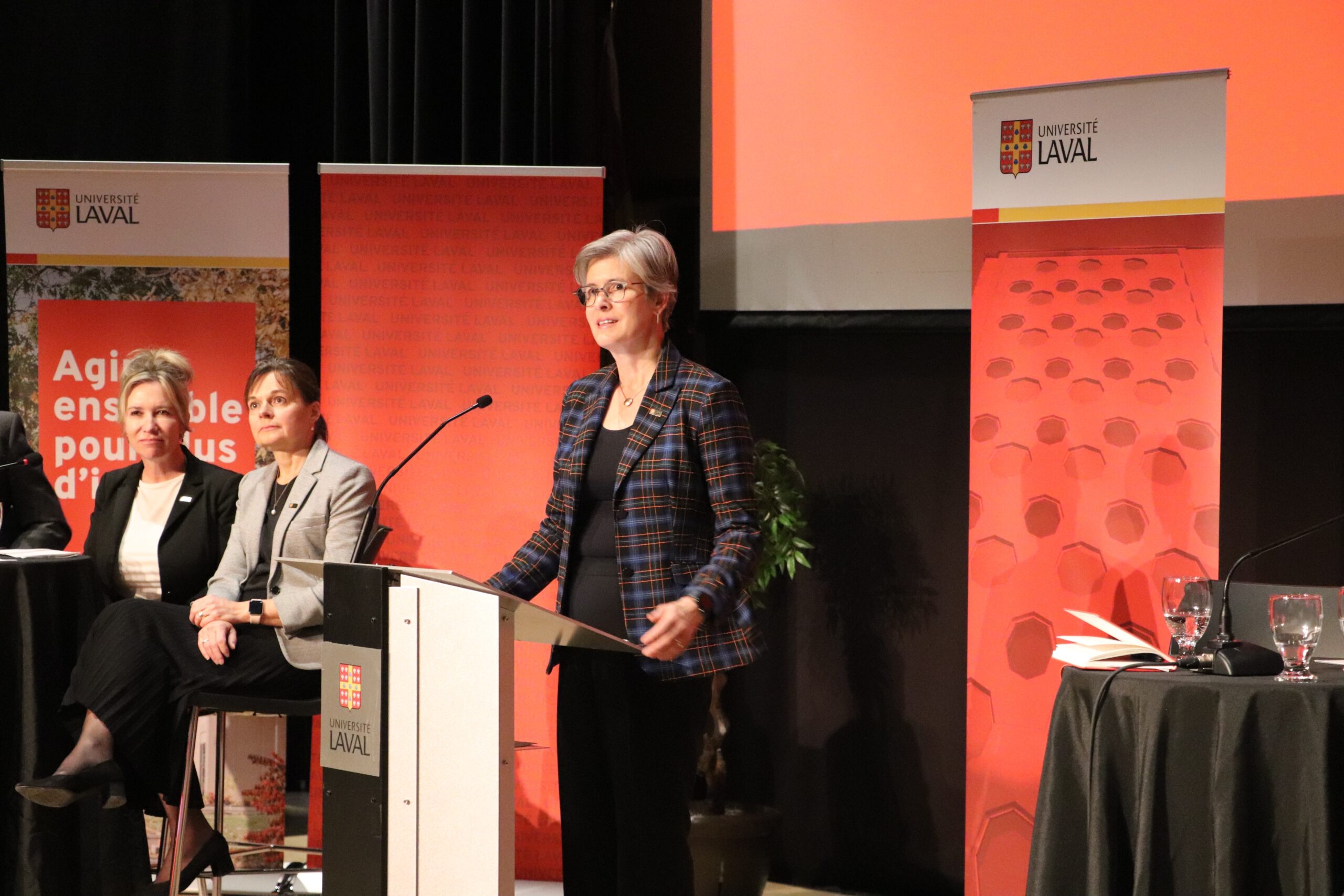 L'administration universitaire questionnée par des militant.es pro ...