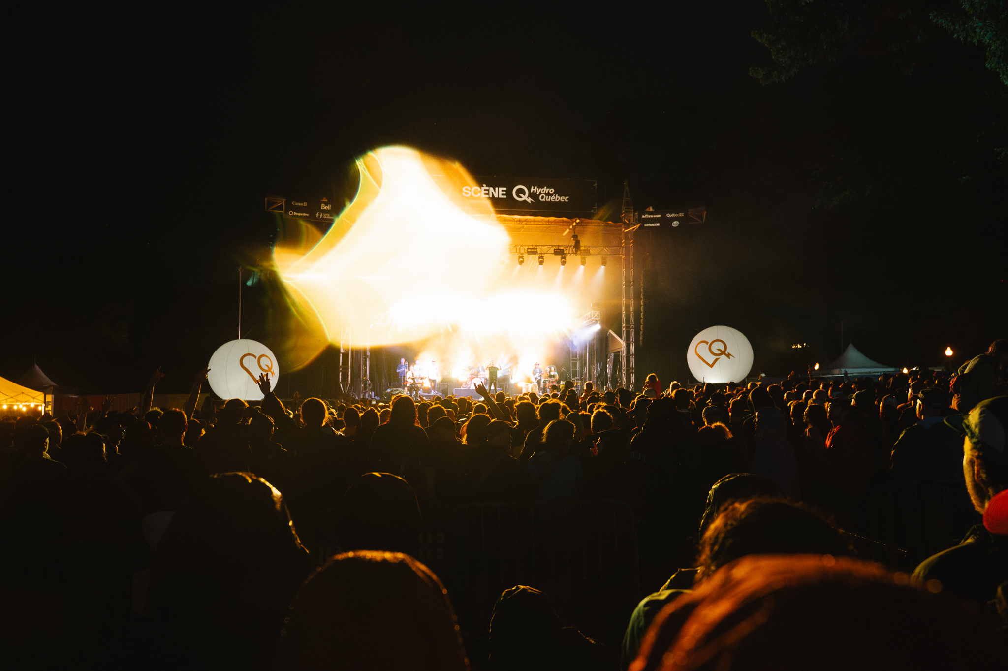 Foule, sueurs et douceurs - Retour sur le FEQ 2025 - Impact Campus